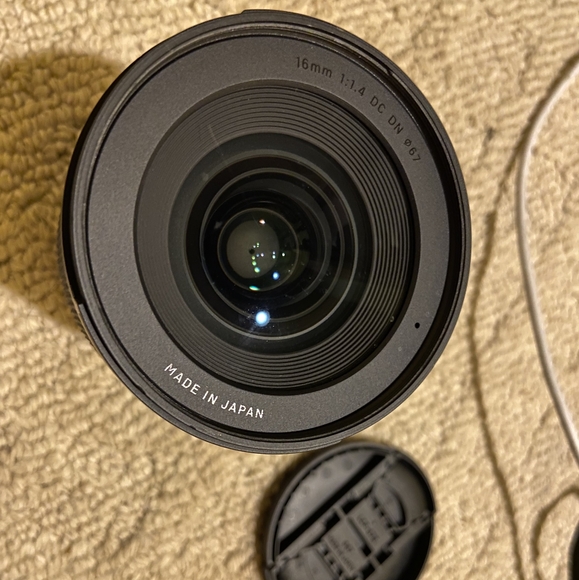 Sigma Beauty | Cameras, Photo & Video | Sigma 6mm F14 Dc Dn ...